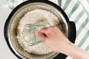 Sushi Rice to Water Ratio: Get It Right! – Home Kitchen Talk